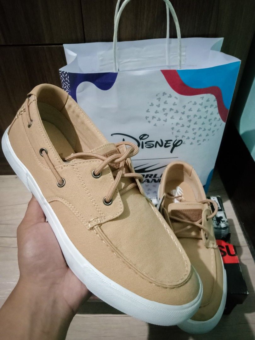 World balance "DAVENPORT" Beige, Men's Fashion, Footwear, Sneakers on ...