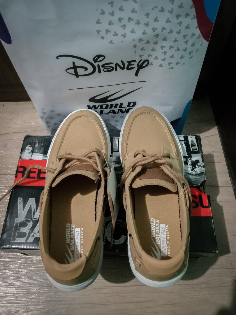 World balance "DAVENPORT" Beige, Men's Fashion, Footwear, Sneakers on ...