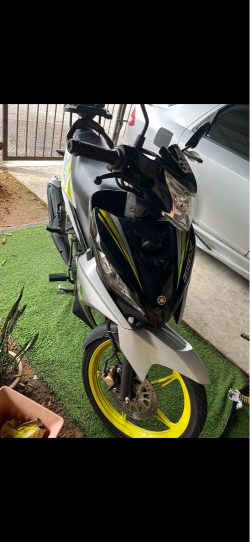 Yamaha 135LC V5 Mileage 18k, Motorbikes on Carousell