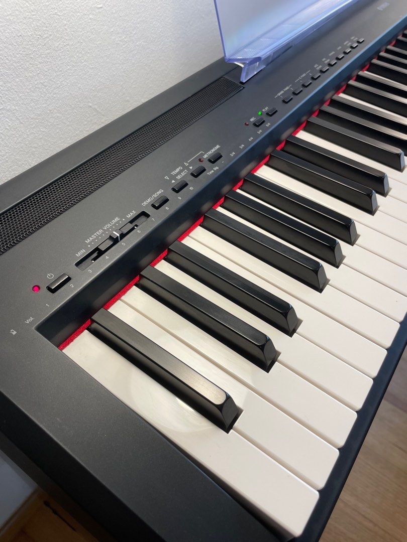 Yamaha P95 In beautiful condition, Hobbies & Toys, Music & Media ...