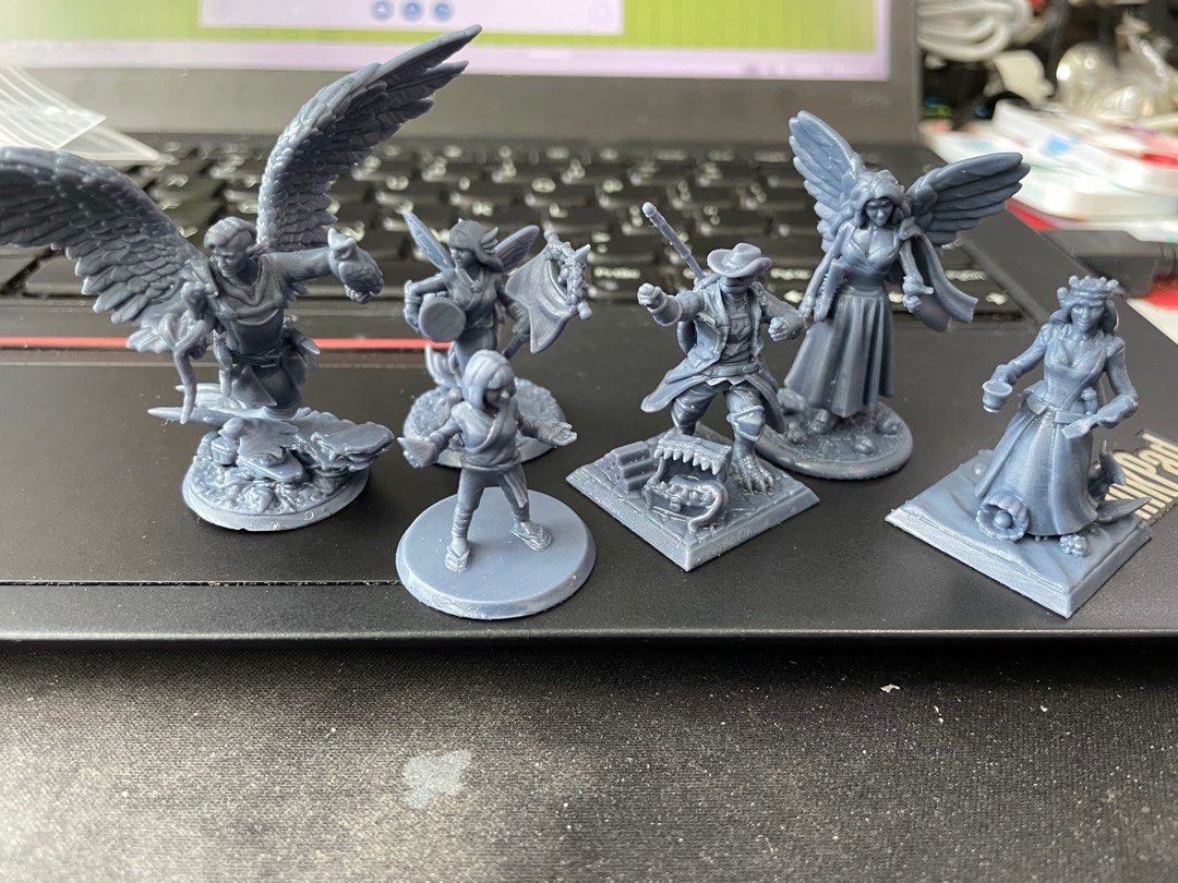 3D Printing services - Miniatures, warhammer proxies, D&D, display ...