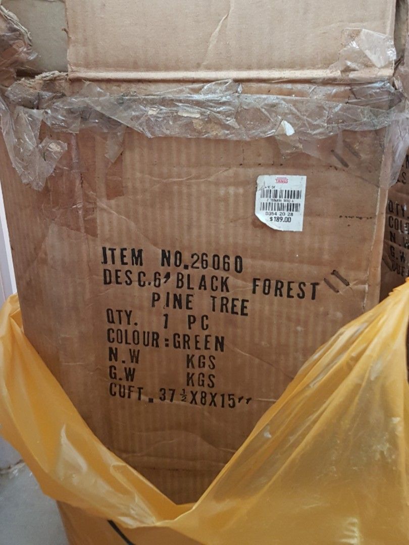 6-ft Christmas Tree from ck tang, Furniture & Home Living, Home Decor ...