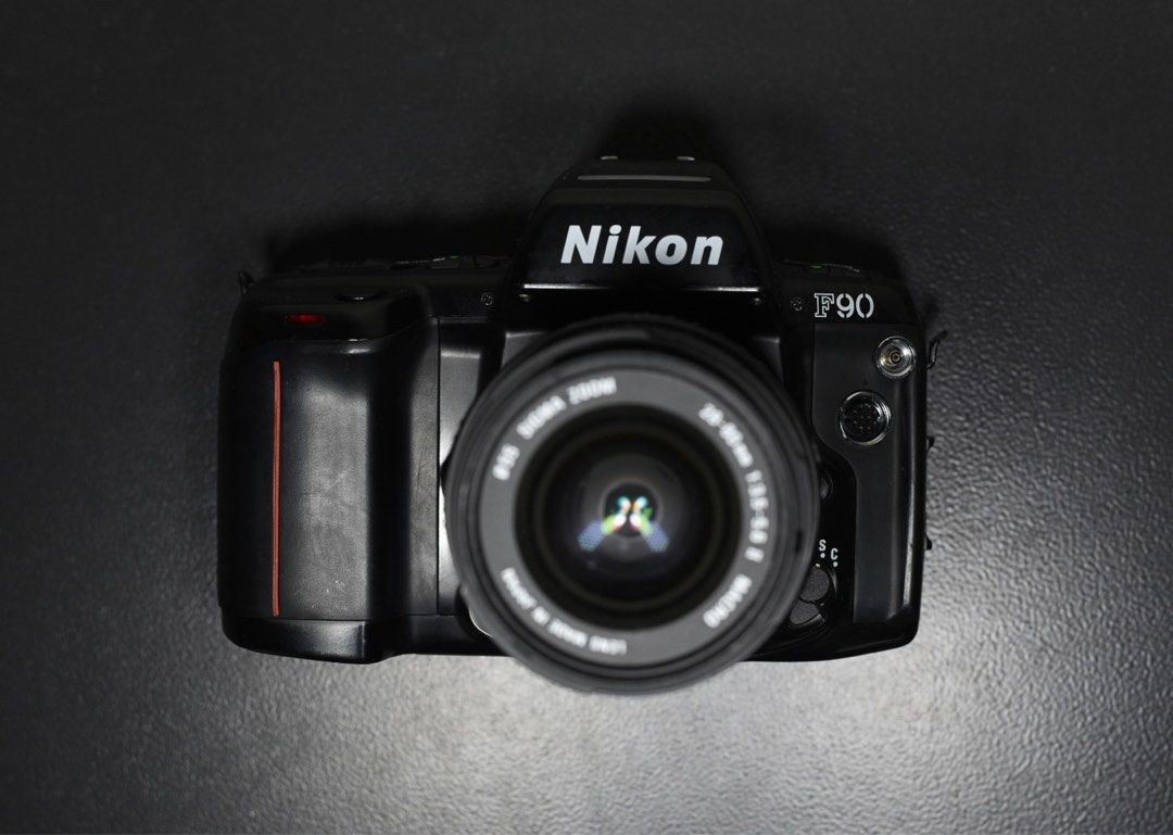 【經典古物】經典相機 高階底片機 NIKON F90 28-80mm f3.5 單反 自動對焦 電子底片 單眼相機, 相機攝影, 相機在旋轉拍賣