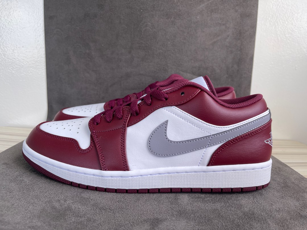 Air Jordan 1 Low Bordeaux, Men's Fashion, Footwear, Sneakers on Carousell