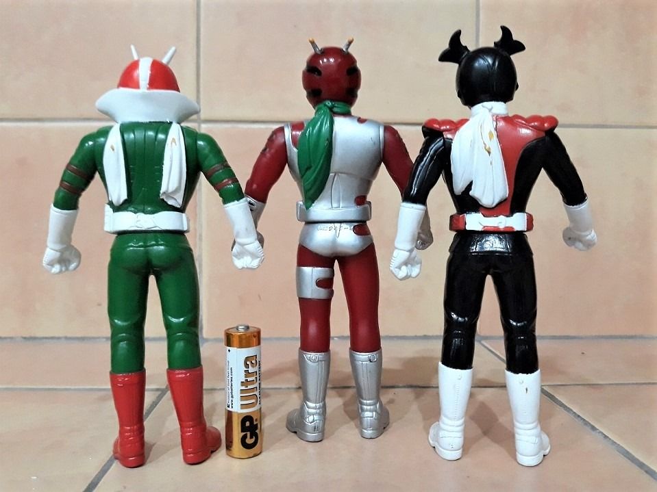 Authentic Saban KAMEN RIDER Action Figures, Hobbies & Toys, Toys ...