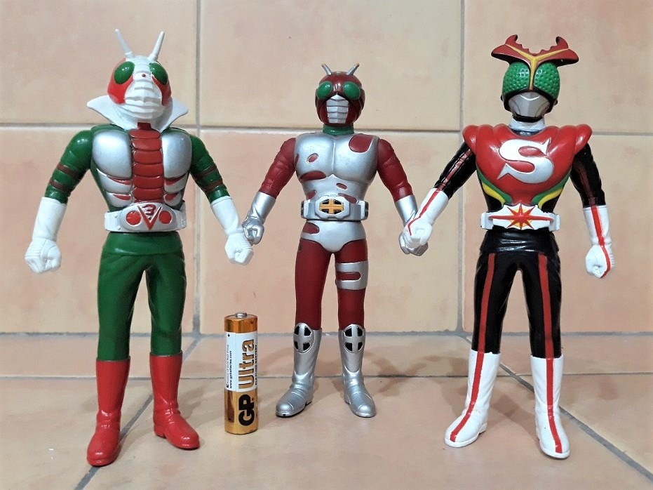 Authentic Saban KAMEN RIDER Action Figures, Hobbies & Toys, Toys ...