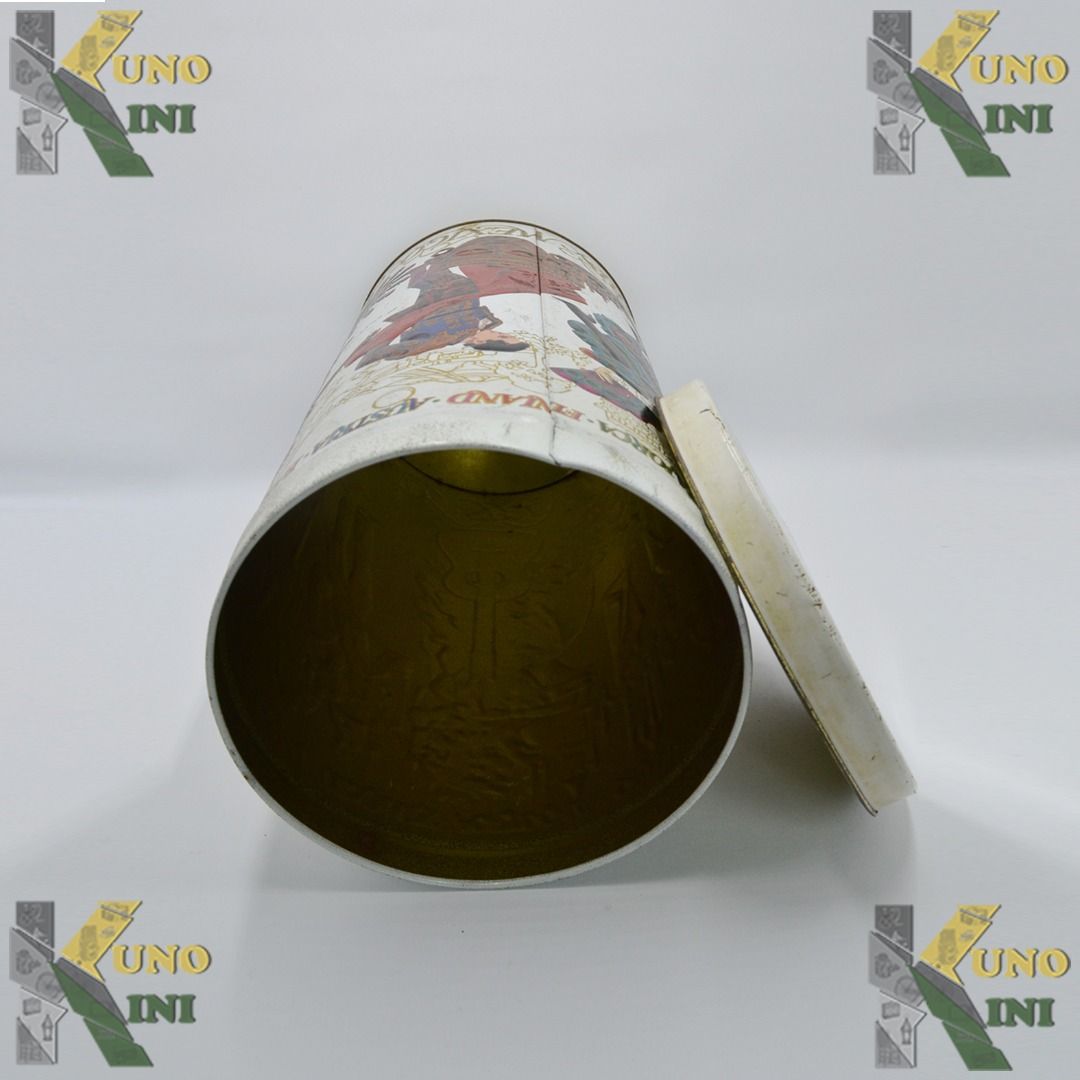 KALENG UNIK DAN KLASIK, Antik, Pajangan di Carousell