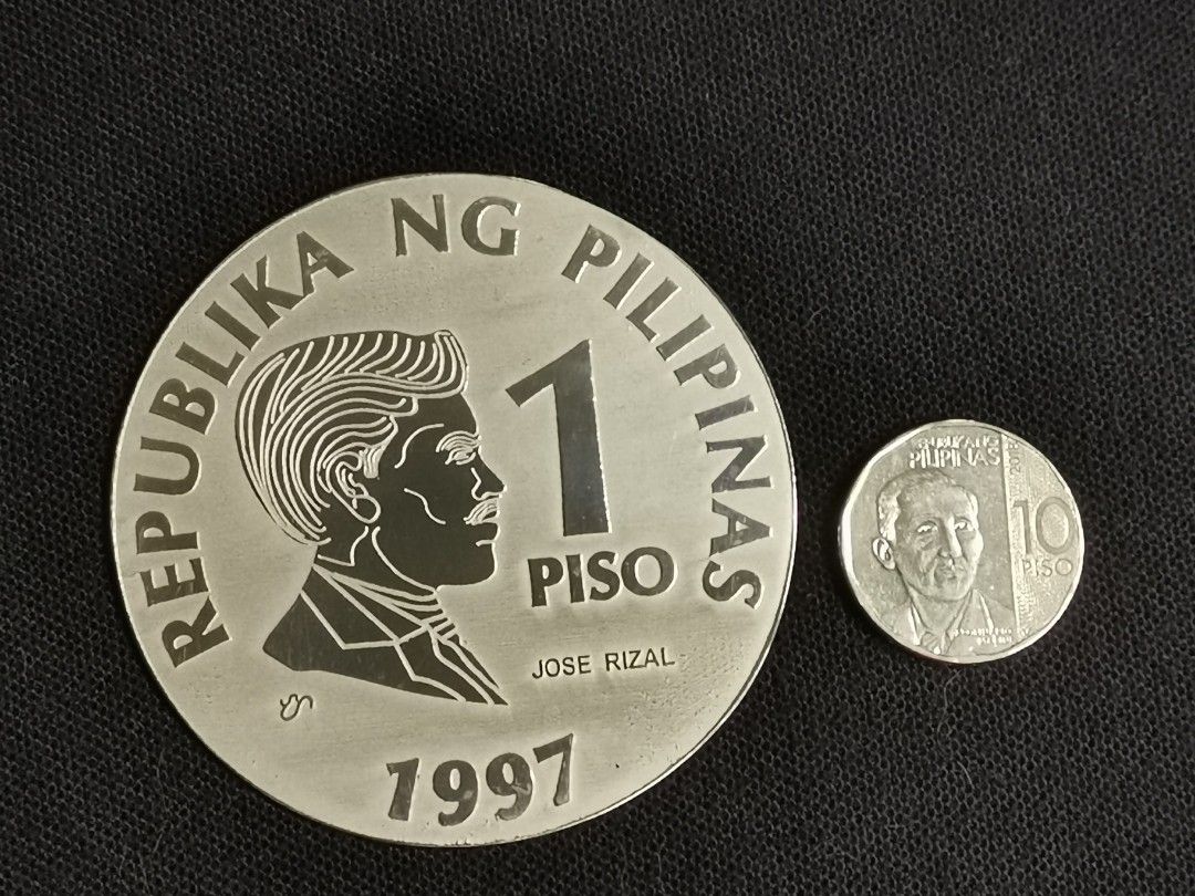 Big Rizal 1 Peso Coin., Hobbies & Toys, Memorabilia & Collectibles ...
