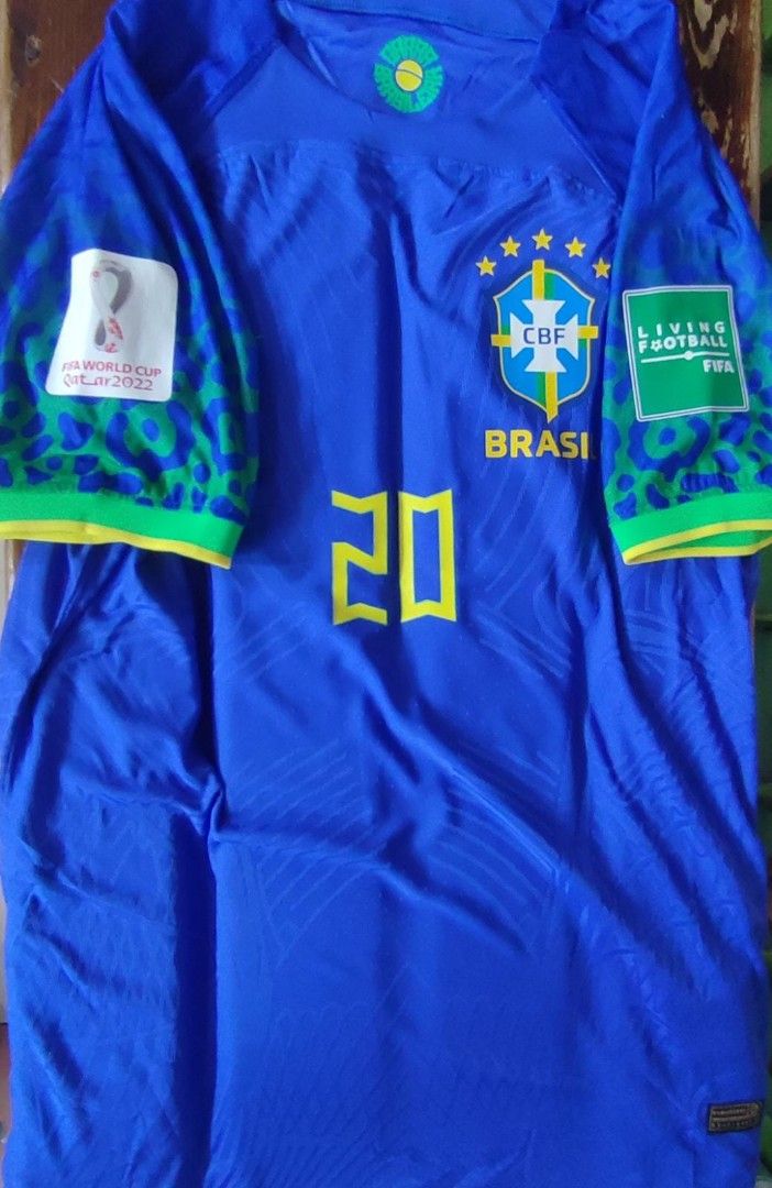 Brazil away player version +name set and 2fifa world cup patches, Men's ...