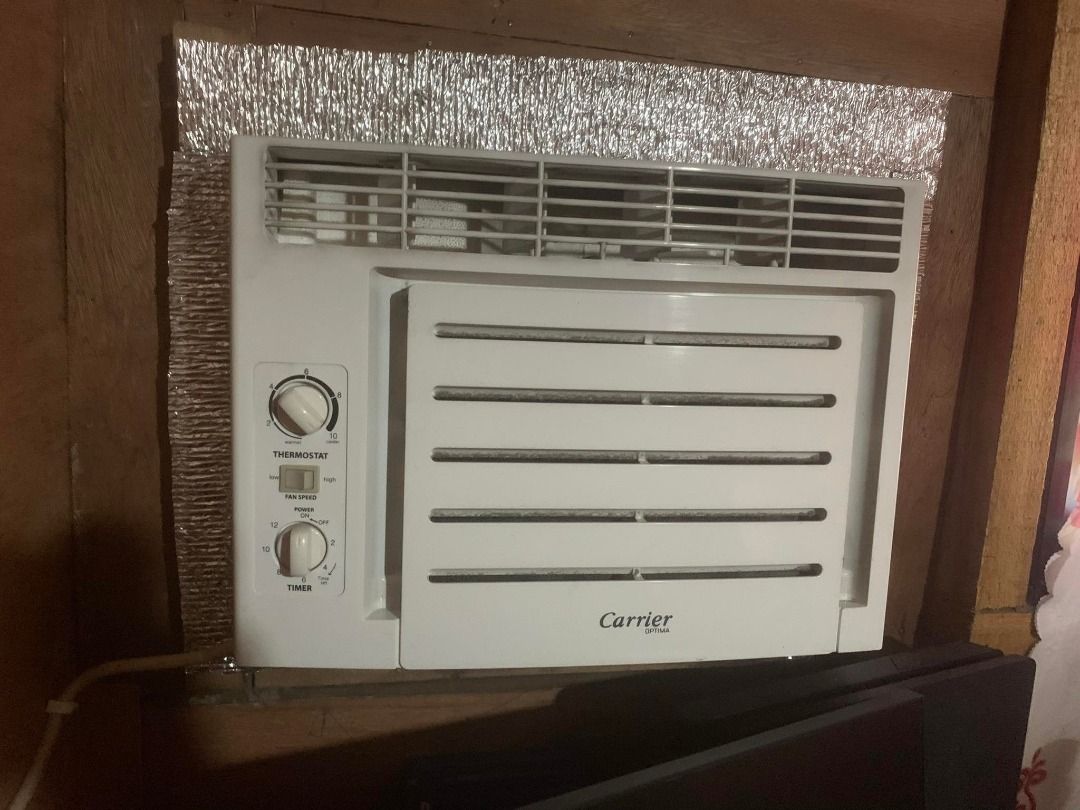 Carrier Optima Window Type Aircon .5HP (NO ISSUES, NO REPAIRS & READY ...