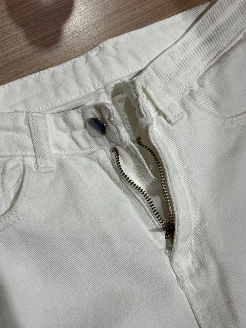 Celana Jeans (Denim) Putih — mirip Zara white denim, Fesyen Wanita ...