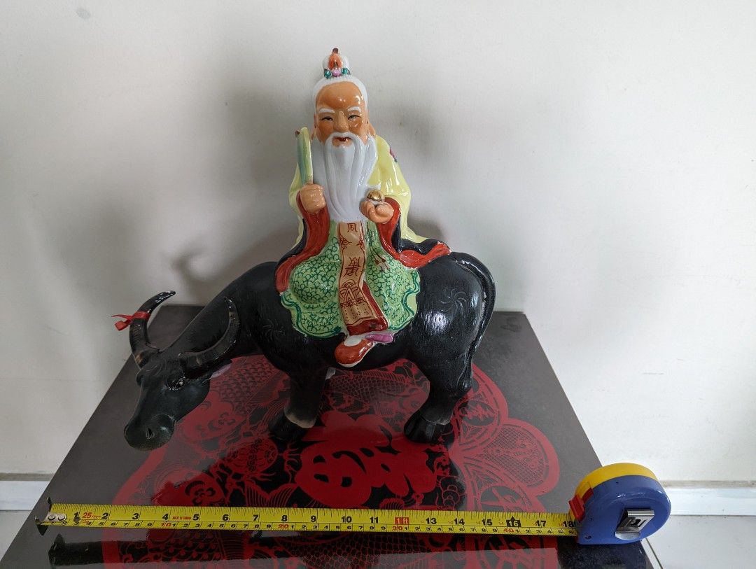 Chinese Deities Figurine, Hobbies & Toys, Memorabilia & Collectibles ...