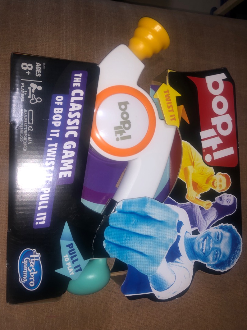 Classic Bop it, Hobbies & Toys, Toys & Games on Carousell