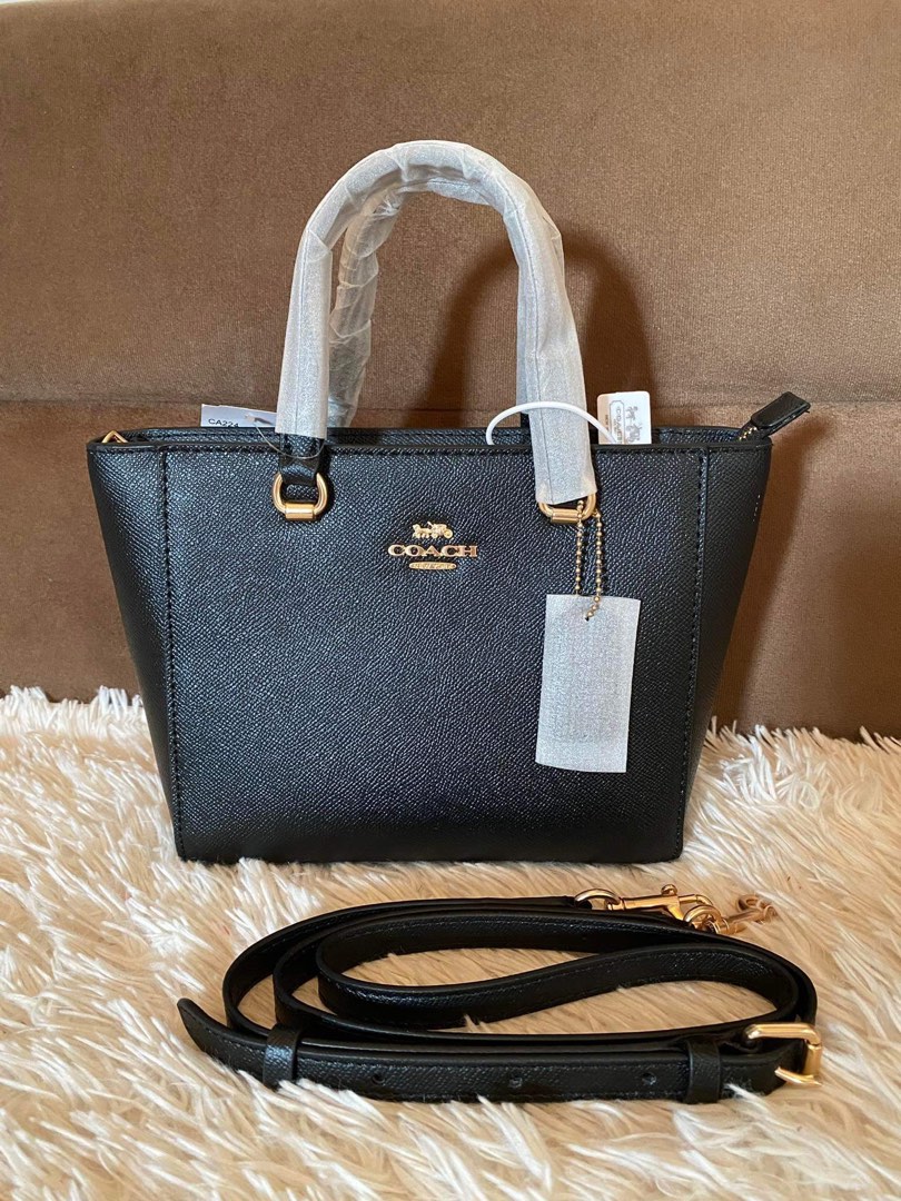 Coach alice, Luxury, Bags & Wallets on Carousell