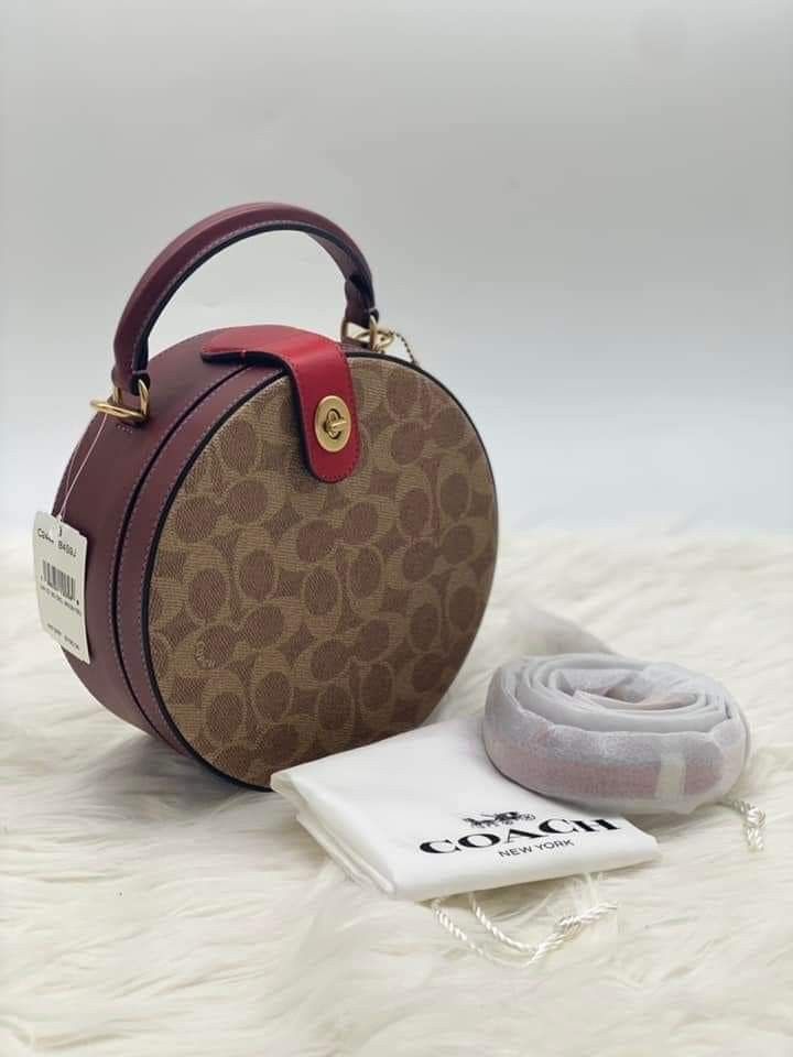 Coach Circle Bag, Women's Fashion, Bags & Wallets, Cross-body Bags on ...