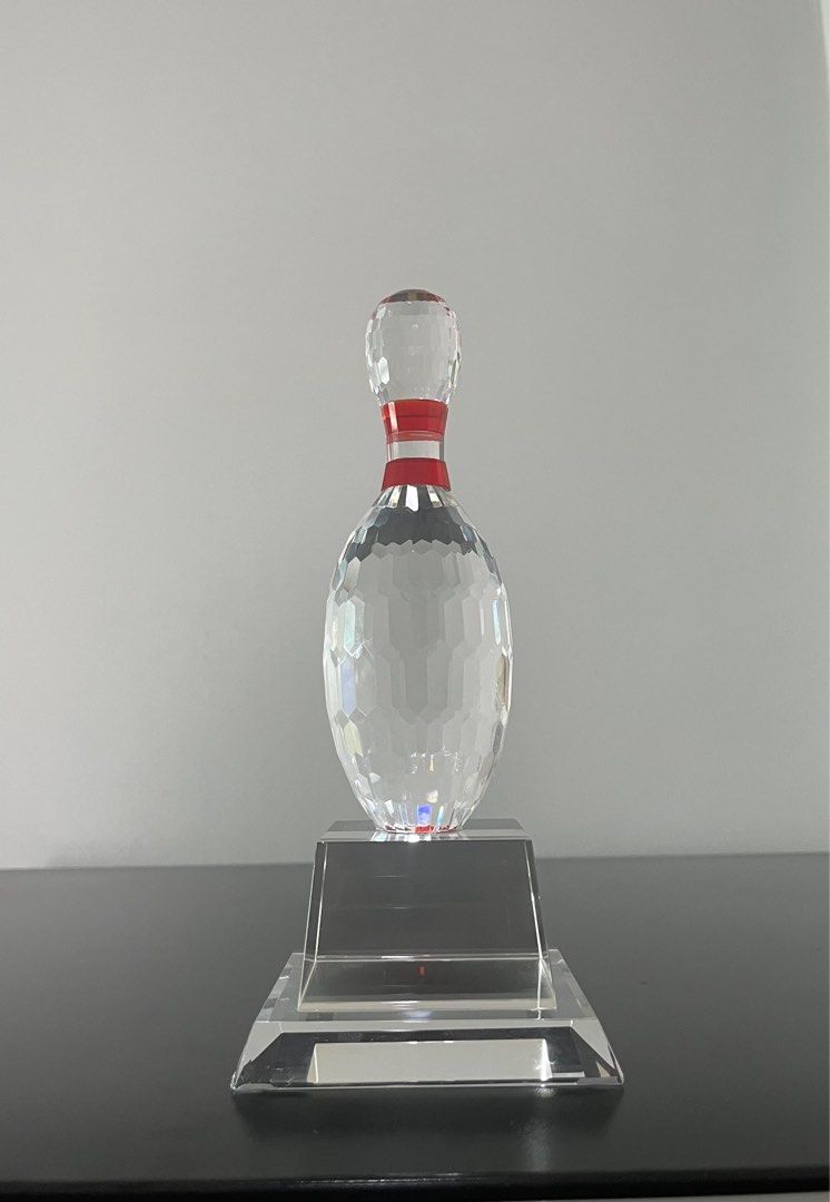 Crystal bowling pin, Hobbies & Toys, Memorabilia & Collectibles ...