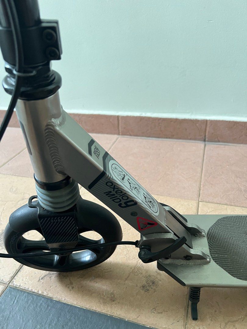 DECATHLON oxelo Mid 9 and Mid 7, Sports Equipment, PMDs, E-Scooters & E ...