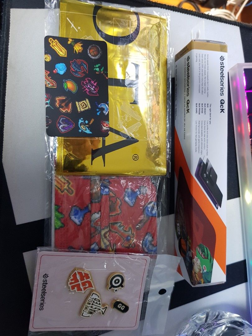 Dota 2 The International Goodies Pack set, Hobbies & Toys, Memorabilia ...