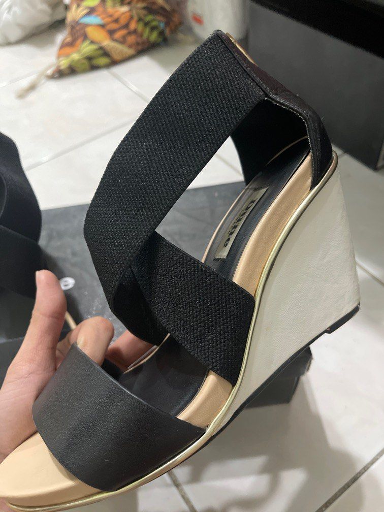 Dune wedge, Women's Fashion, Footwear, Wedges on Carousell