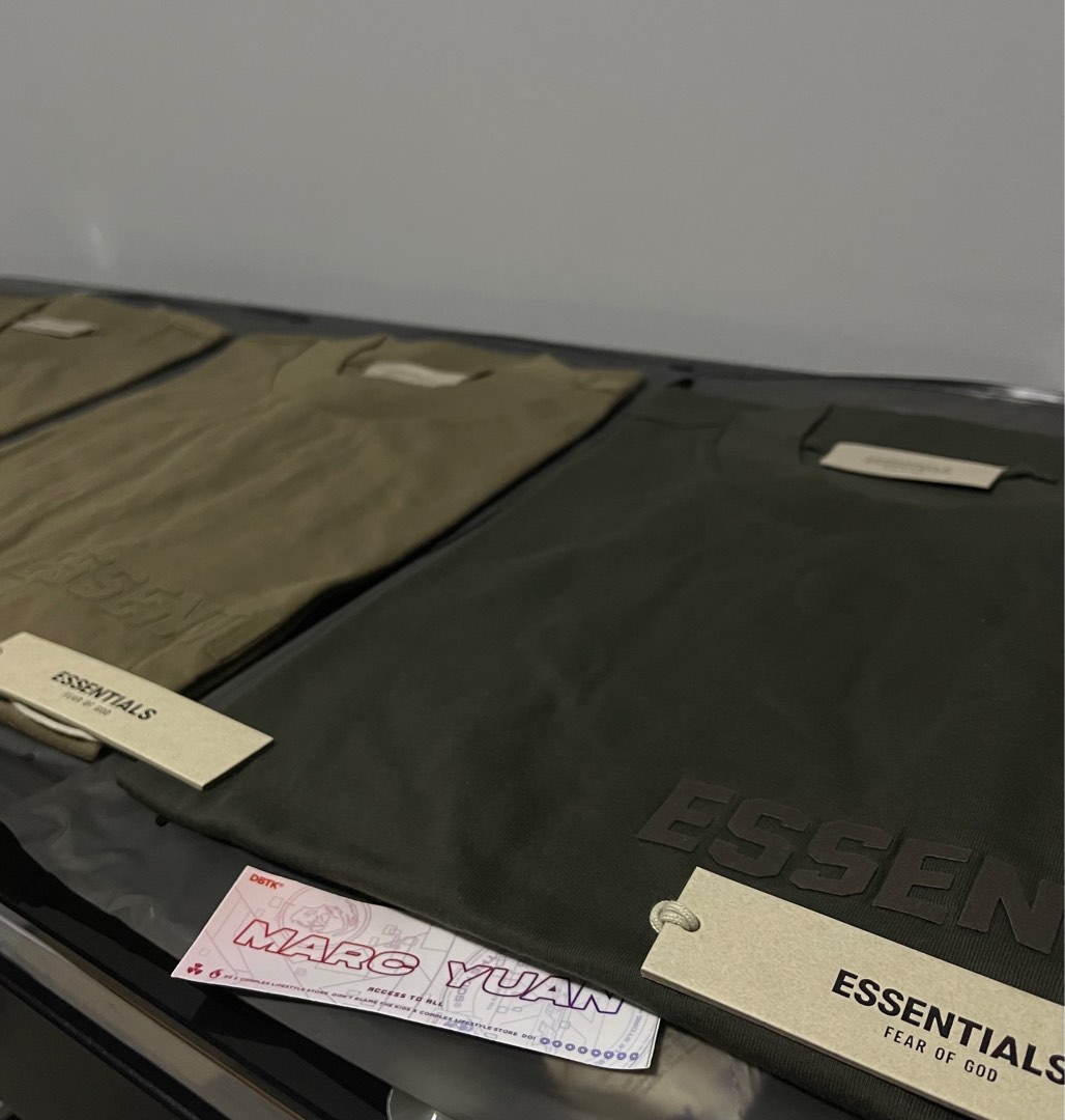 Fear of god essentials FW22 tee, Men's Fashion, Tops & Sets, Tshirts ...