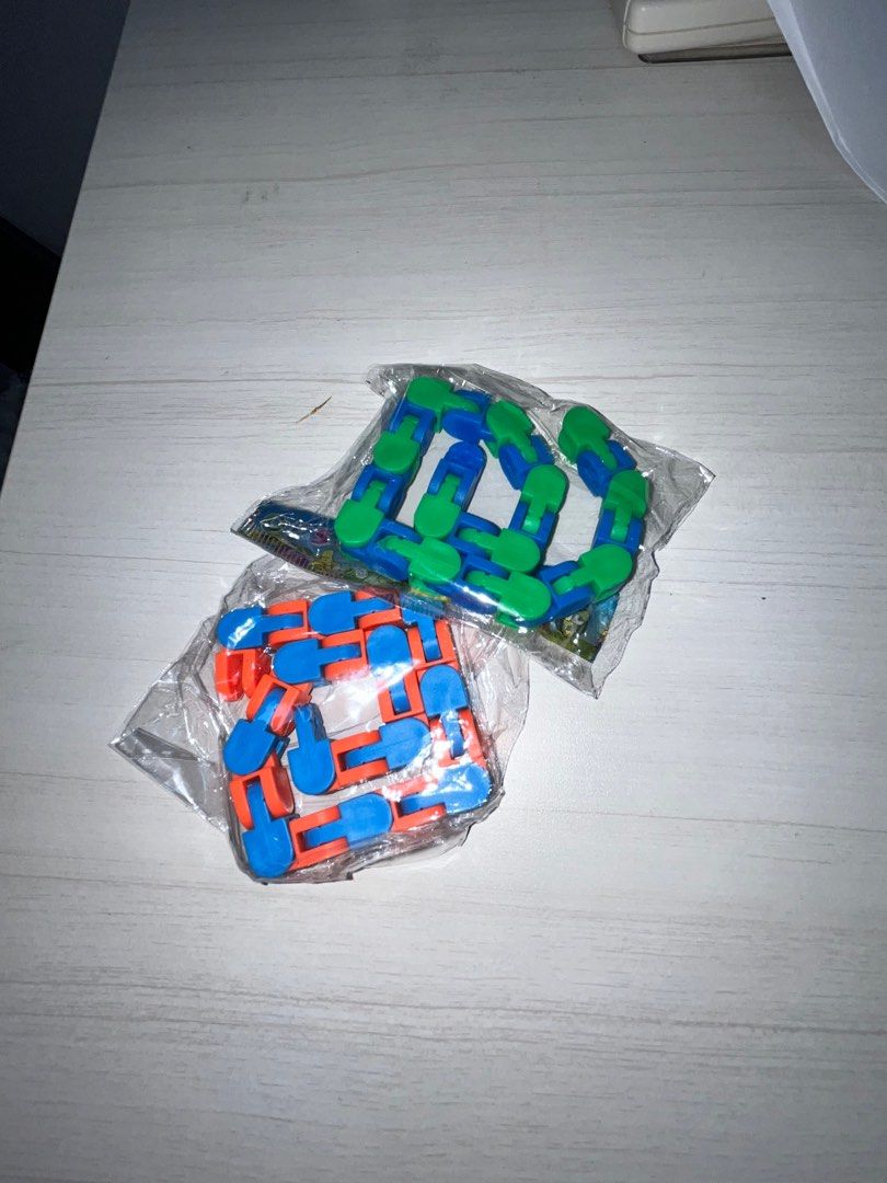 Fidget Toy Wacky Track Snake, Hobbies & Toys, Toys & Games on Carousell