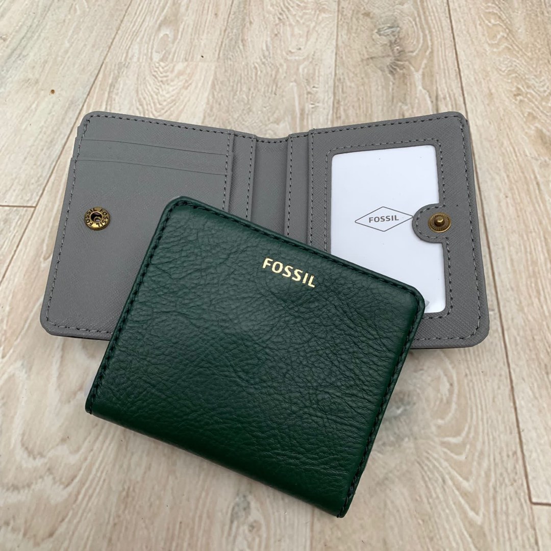 Fossil madison bifold, Barang Mewah, Tas & Dompet di Carousell