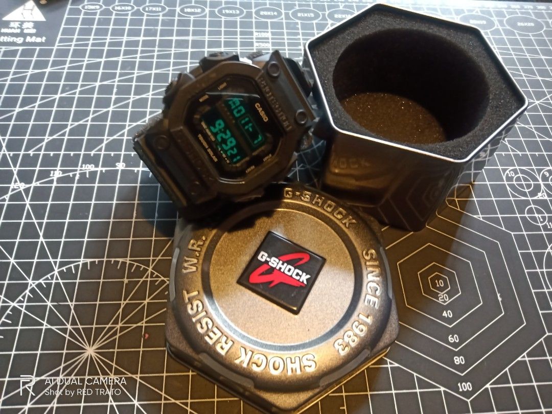 G-SHOCK with metal can box, Men's Fashion, Watches & Accessories ...