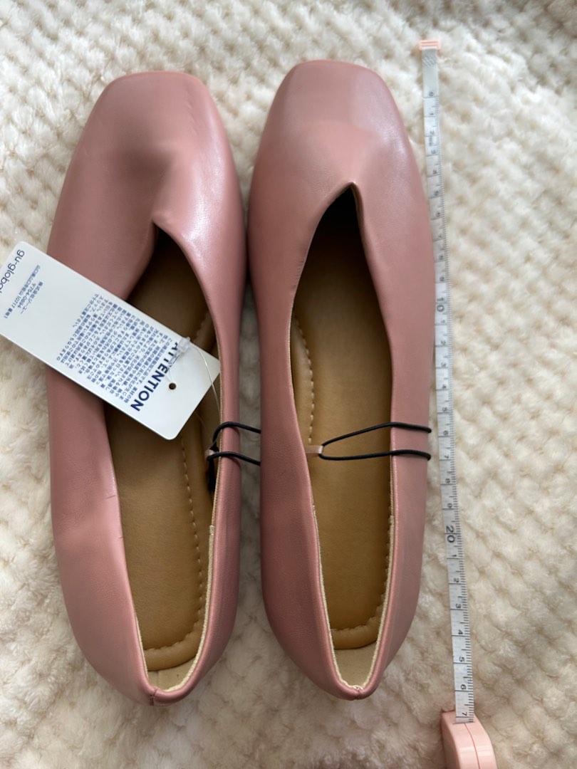 GU Powder Blush Ballet Flats (Uniqlo), Women's Fashion, Footwear, Flats ...