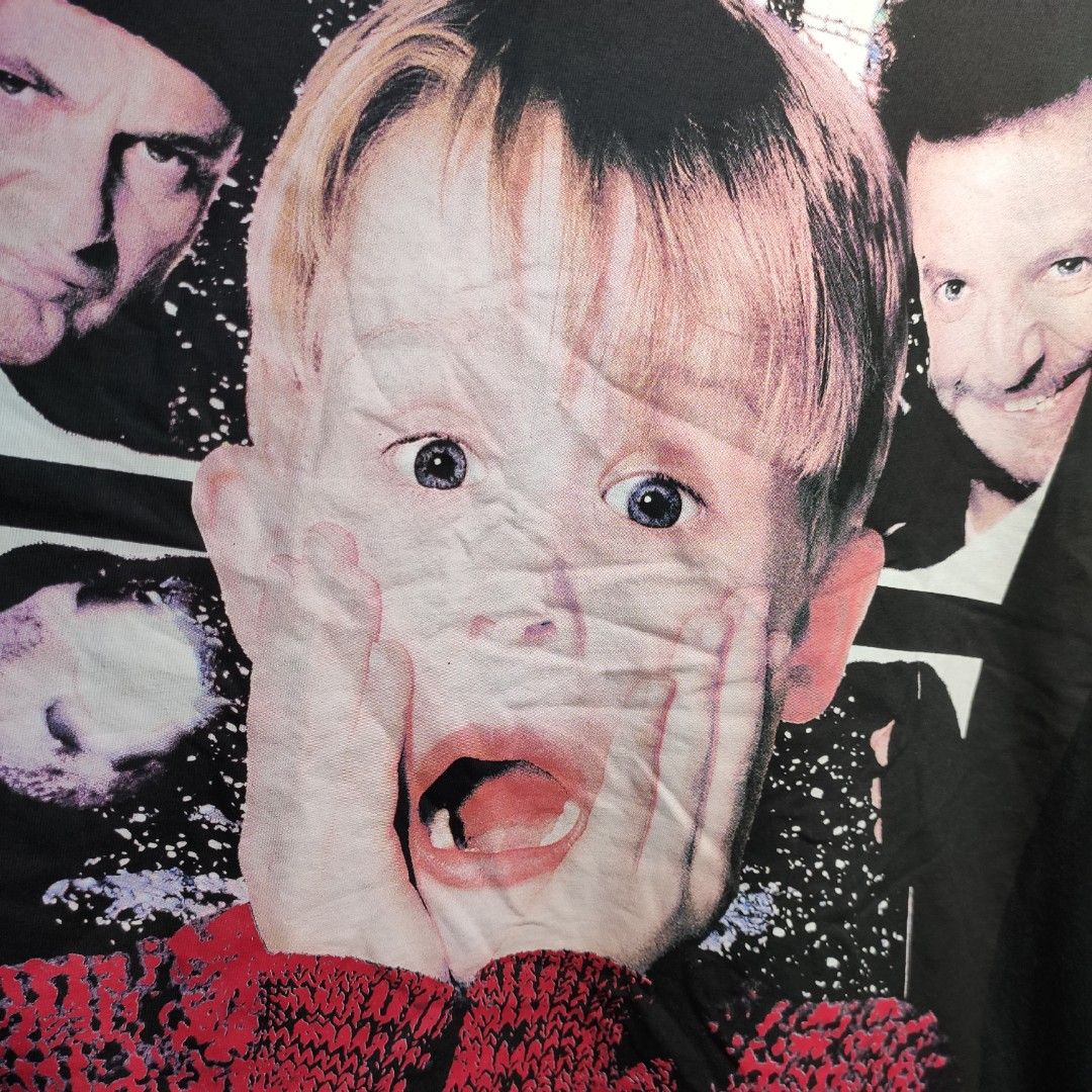 HOME ALONE FIRST MOVIE OFFICIAL MERCH BY NECA, Men's Fashion, Tops ...