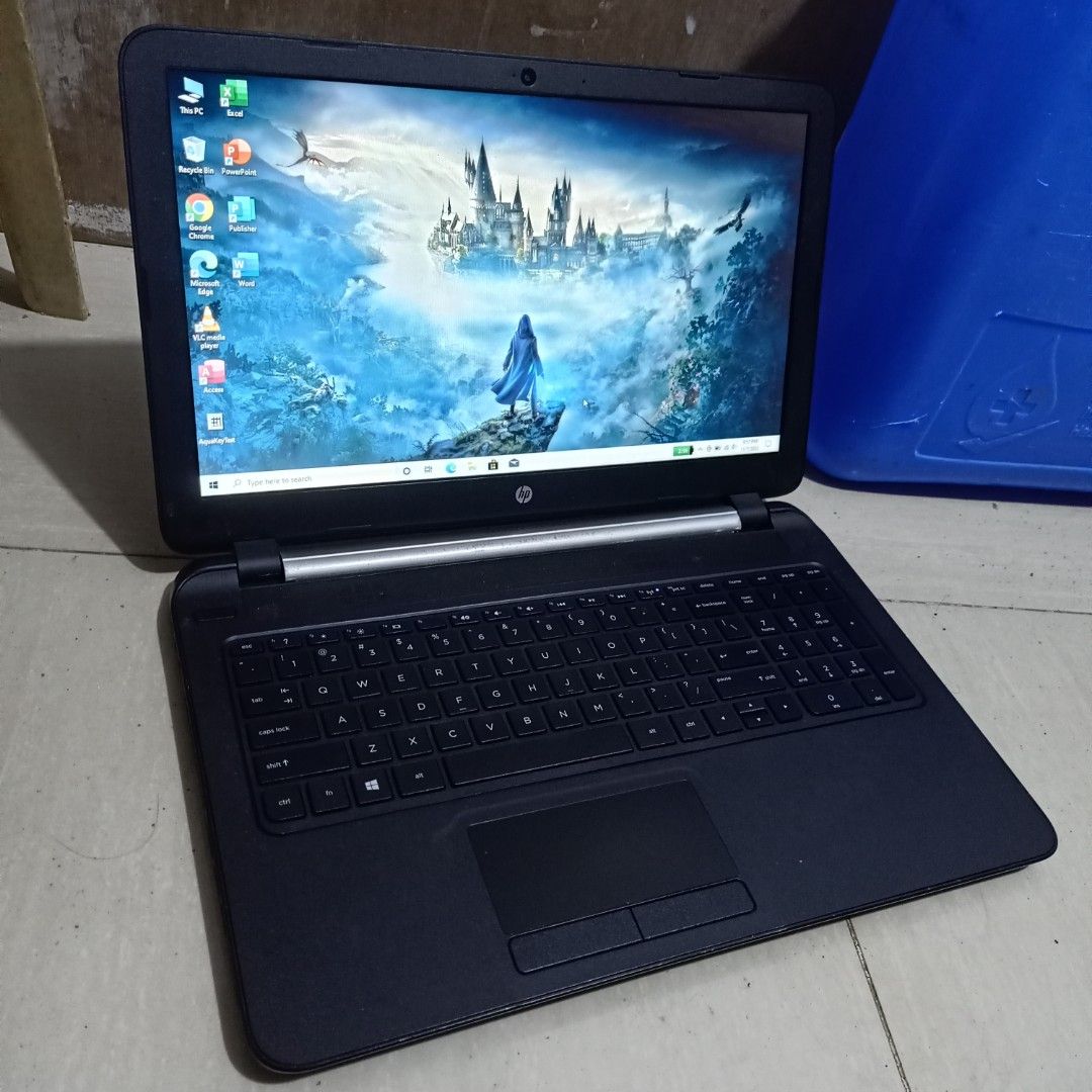 Hp Pavilion 15 Amd A6 5200 5th Gen 4gb Ram 500gb Hdd No Issie Ready