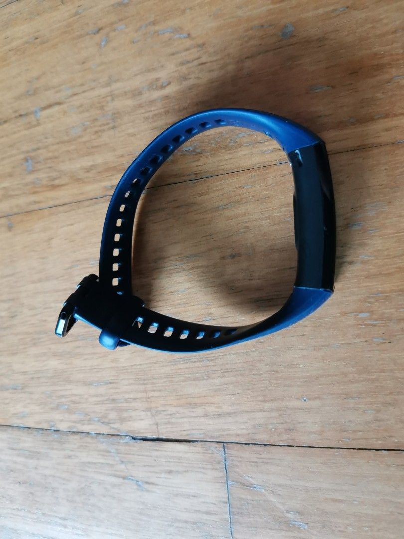 Huawei Smart Band 5, Mobile Phones & Gadgets, Wearables & Smart Watches ...