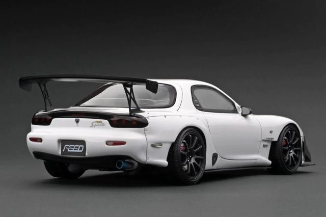 Ignition Model 1/18 FEED Mazda RX-7 (FD3S) White with carbon bonnet, Hobbies & Toys, Toys ...