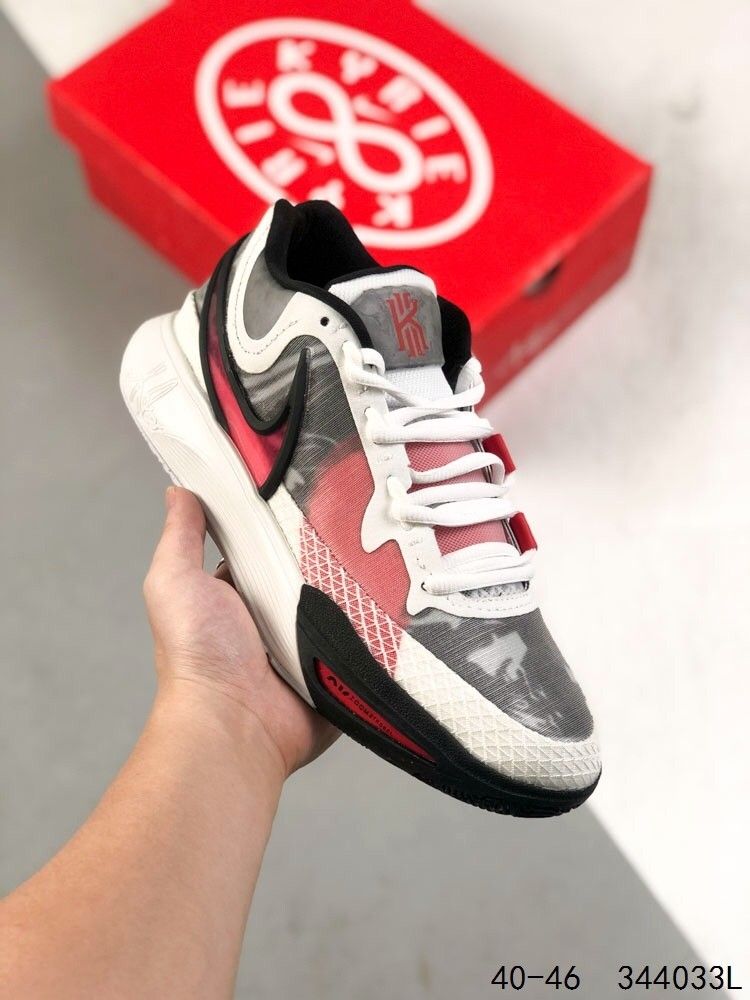 Kyrie 9, Men's Fashion, Footwear, Sneakers on Carousell