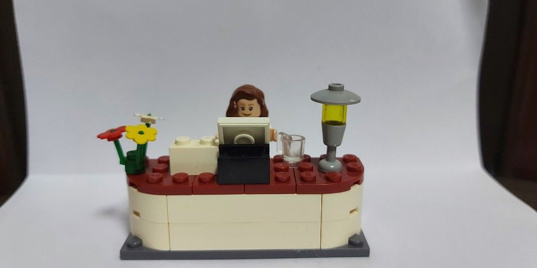 Lego (reception), 興趣及遊戲, 玩具 & 遊戲類 - Carousell