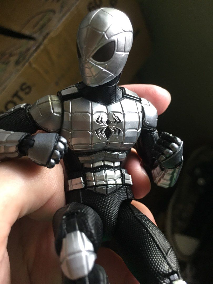 Marvel legends retro Armor Spider-Man, Hobbies & Toys, Toys & Games on ...