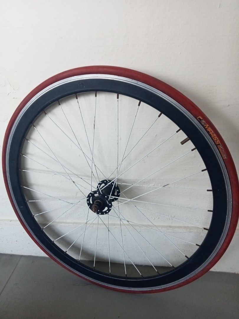 One Singular Fixie wheel, Sports Equipment, Bicycles & Parts, Parts ...