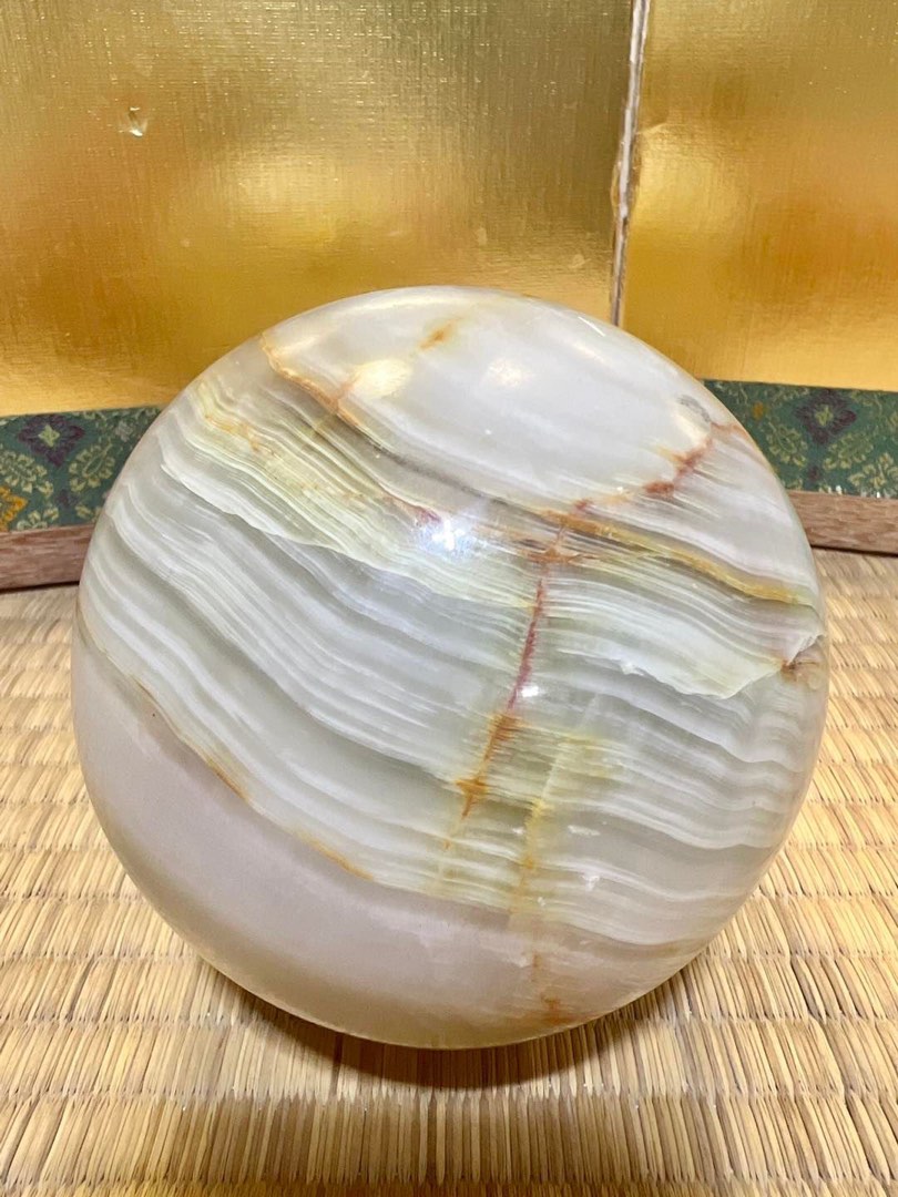 Onix Ball Stone, Women's Fashion, Jewelry & Organizers, Precious Stones ...