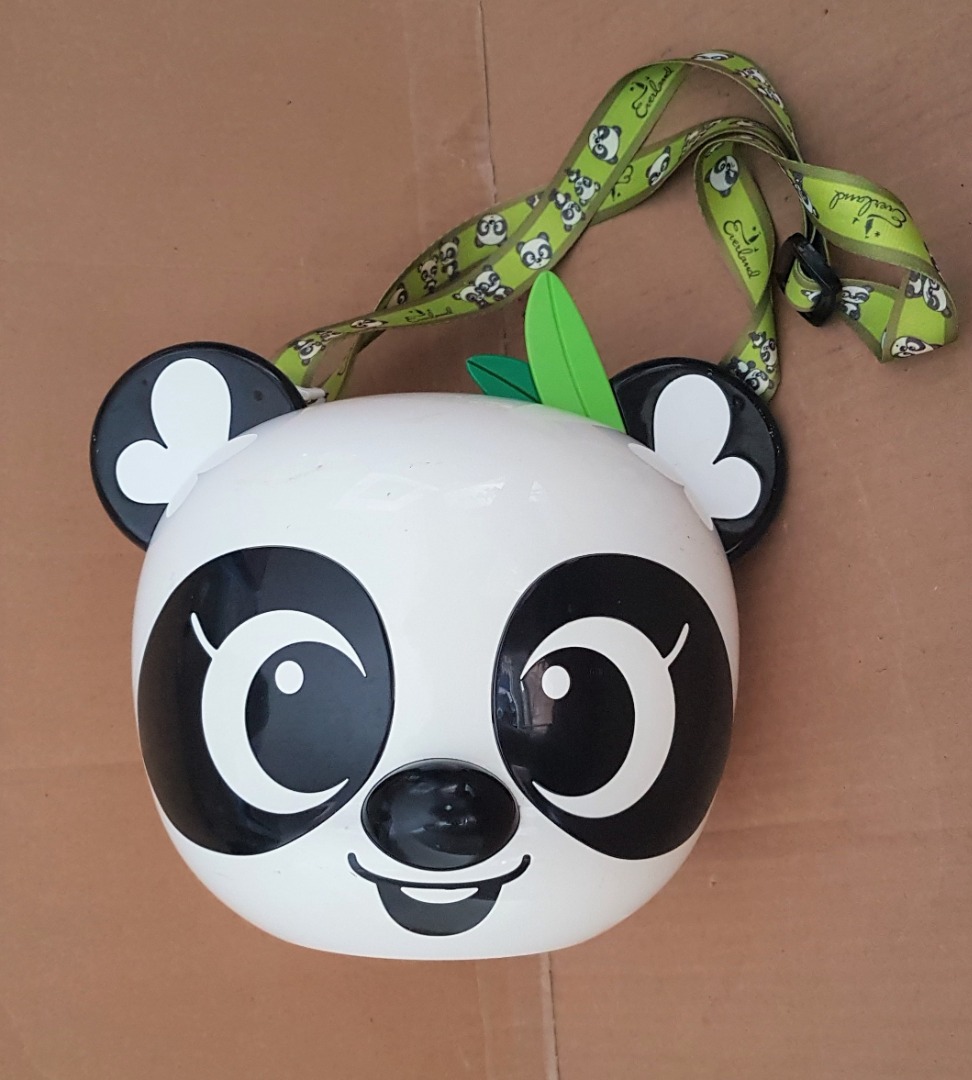 Panda Collectibles, 大熊猫, Panda Carrier, Sling Bag, Everland Theme Park ...