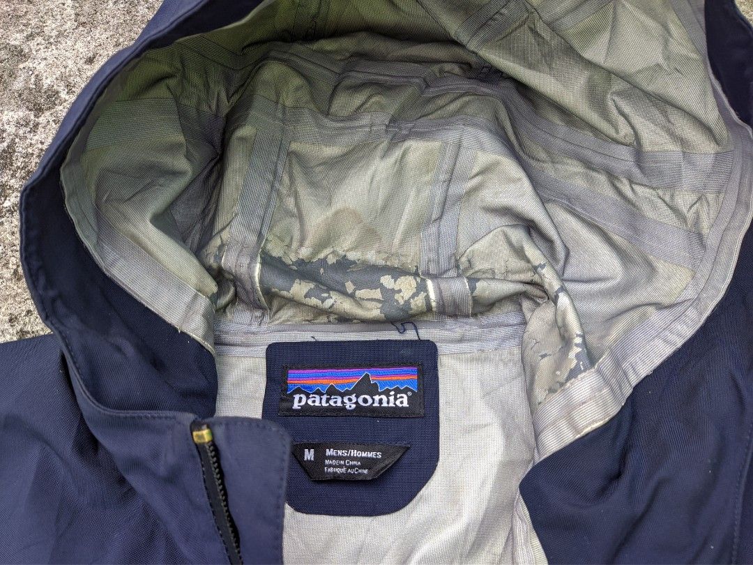 Patagonia Hardshell Jacket, Men's Fashion, Activewear on Carousell