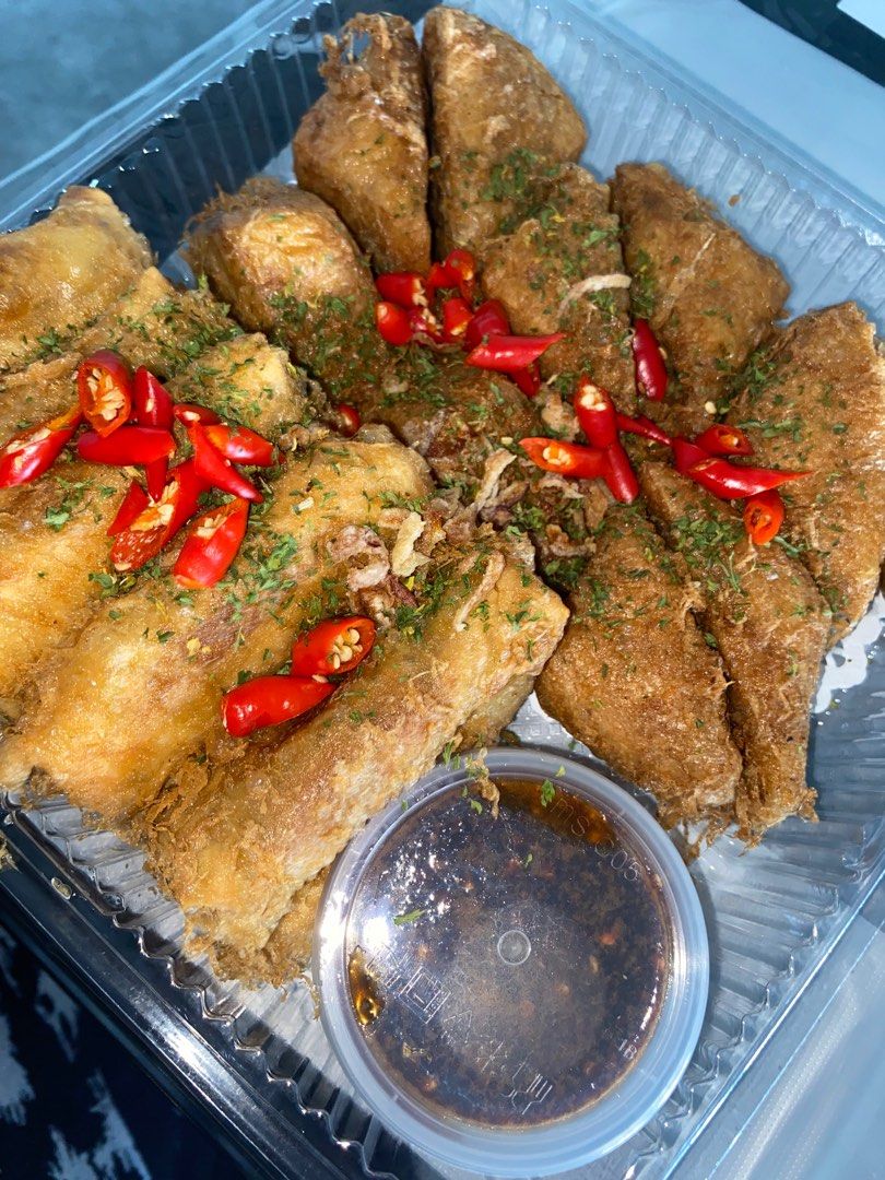 Platter Tahu & Popiah Beef Bergedil, Food & Drinks, Local Eats on Carousell