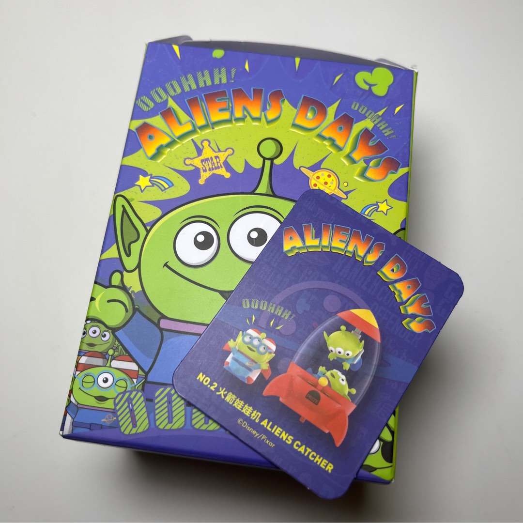 POPMART Alien Days Aliens Catcher, Hobbies & Toys, Memorabilia ...