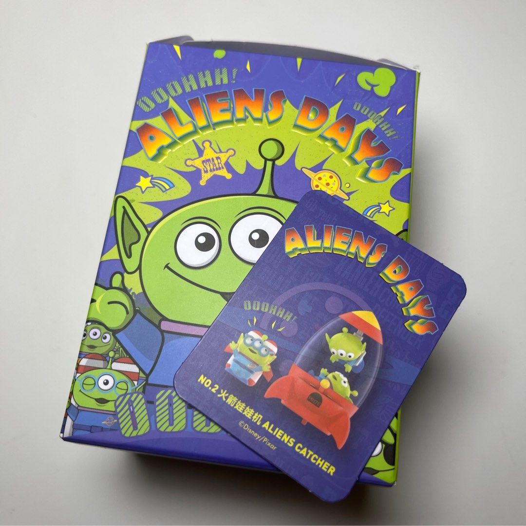 POPMART Alien Days Aliens Catcher, Hobbies & Toys, Memorabilia ...