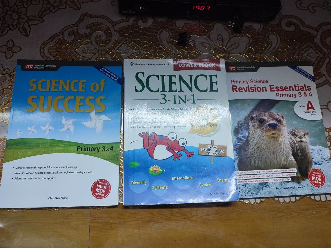Primary 4 assessment books Maths, Science and English, Hobbies & Toys ...