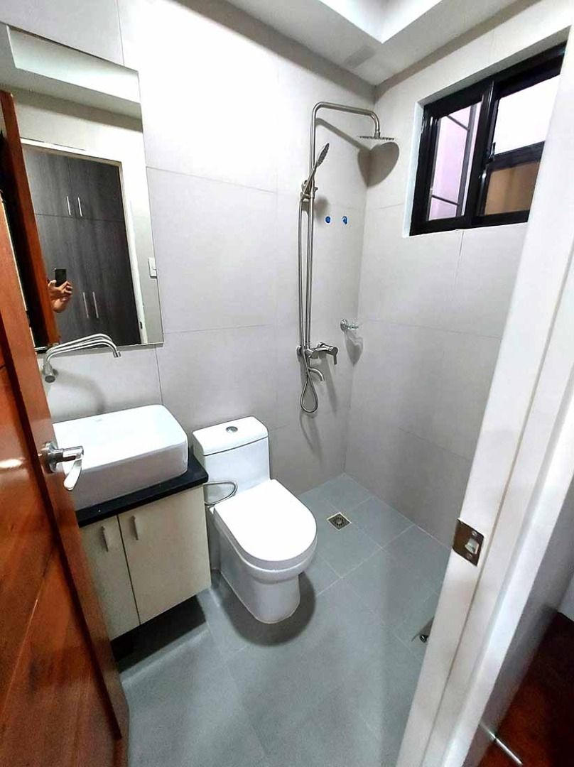 3 Bedroom House and Lot in Project 2 Cubao Quezon Townhouse City nr ...