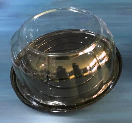 Round Cake Dome Containers, Food & Drinks, Homemade Bakes on Carousell