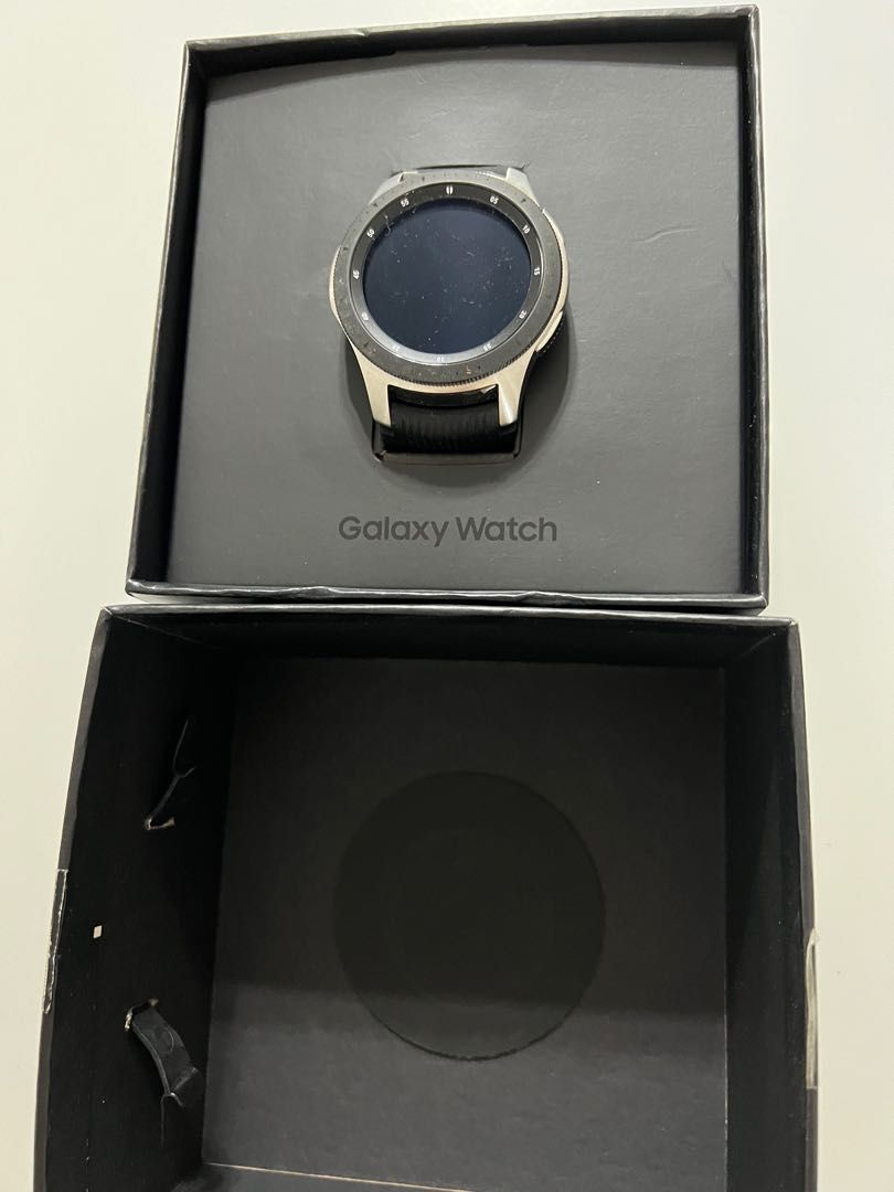 Samsung Galaxy Watch for men, Announcements on Carousell