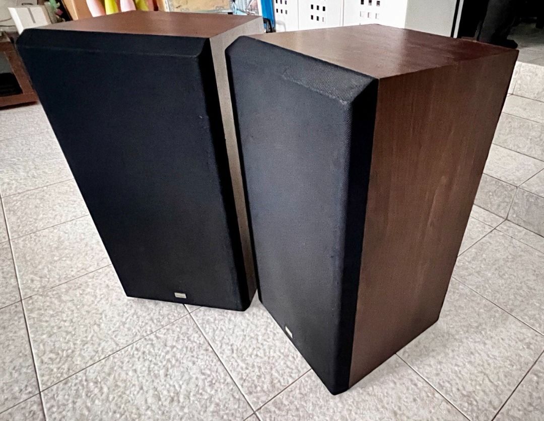 SANSUI Vintage Integrated Amplifier, Tuner and Speakers set for Sale, Audio, Soundbars, Speakers ...