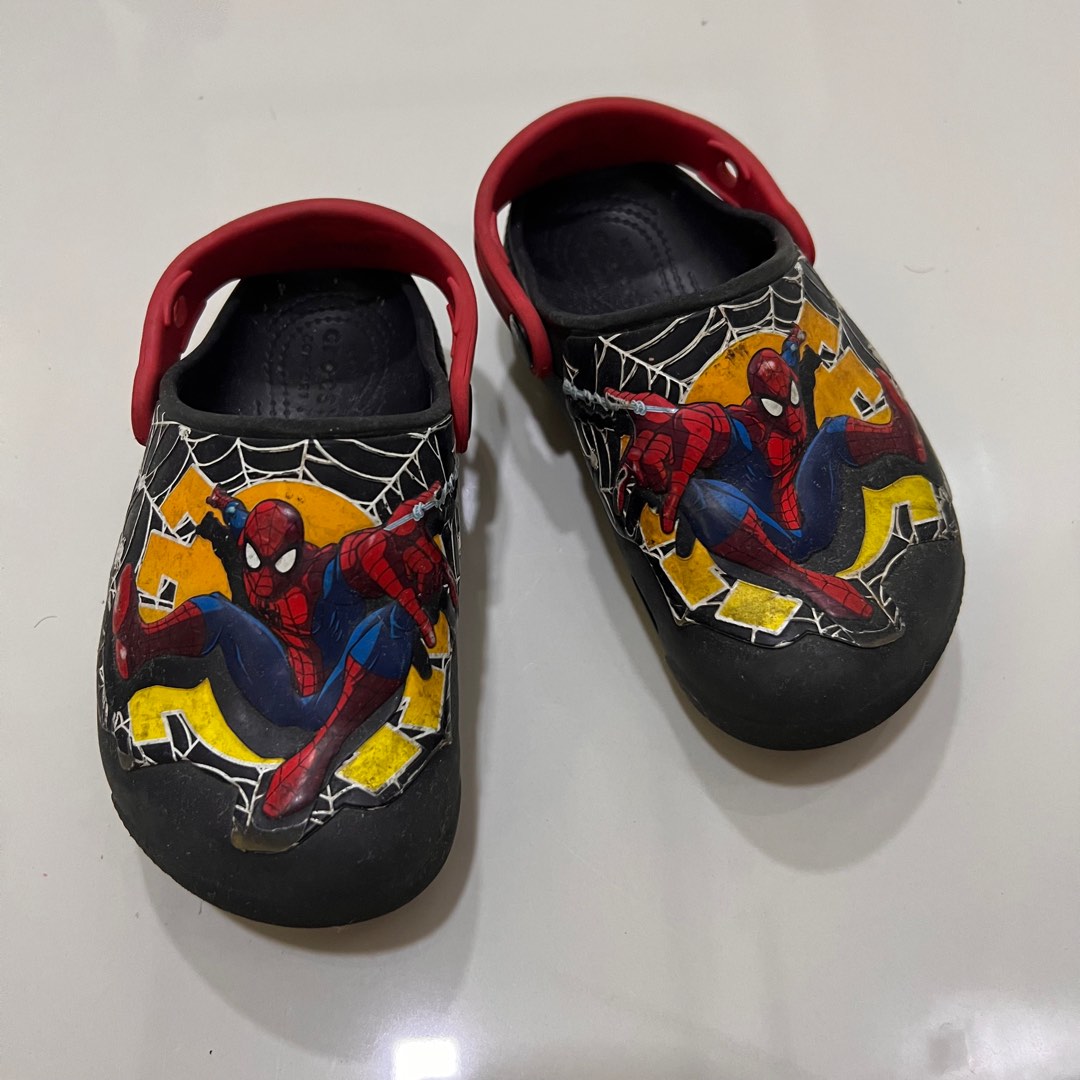 SPIDERMAN CROCS, Babies & Kids, Babies & Kids Fashion on Carousell