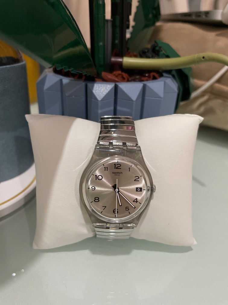 SWATCH like new watch, Women's Fashion, Watches & Accessories, Watches ...