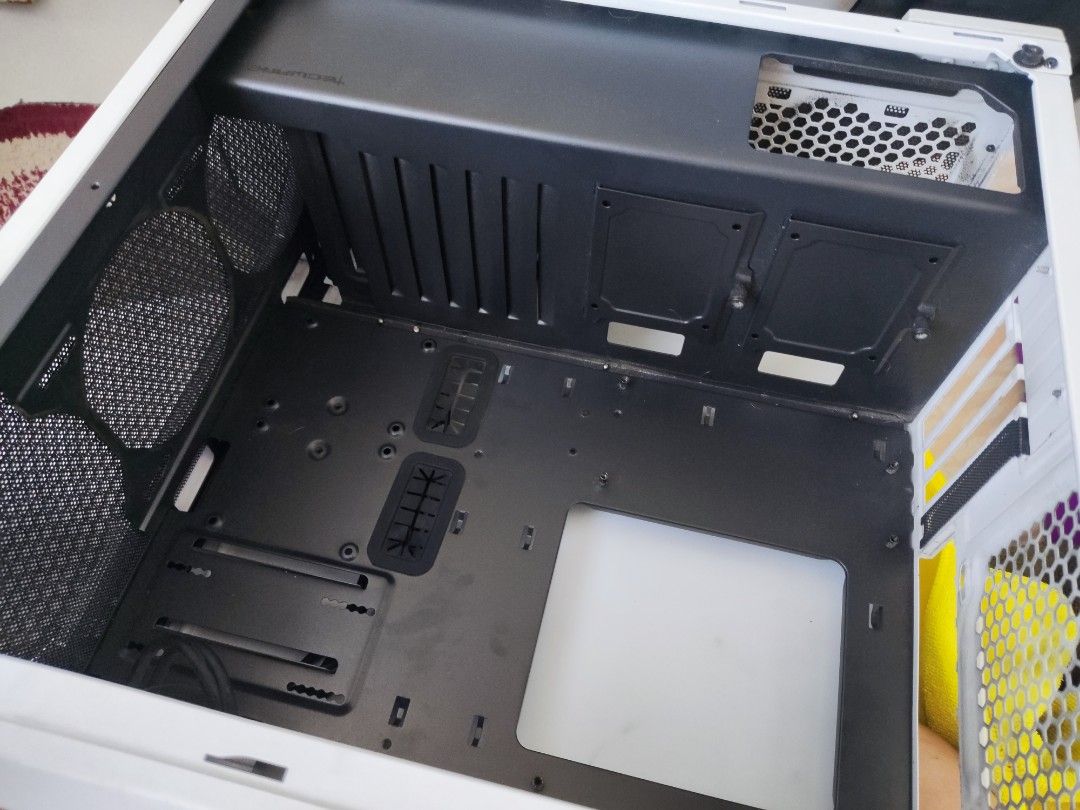 Tecware M3 - M-ATX, Computers & Tech, Parts & Accessories, Computer ...